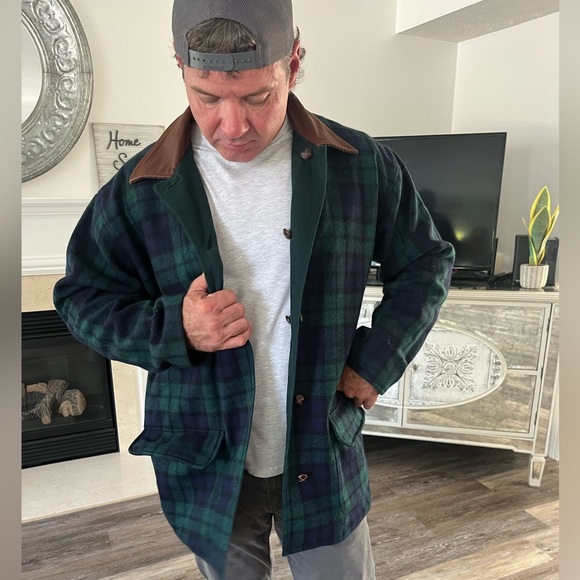 JL Colebrook | Jackets & Coats | Colebrook Reversible Barn Chore Plaid ...